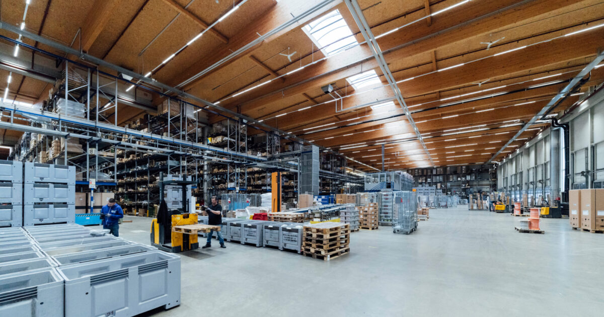 Hat Rexel das beste Logistikzentrum Österreichs? | DISPO