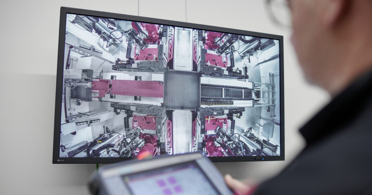 Daten statt Kabel: Wie Rittal in Haiger neue… | FACTORY