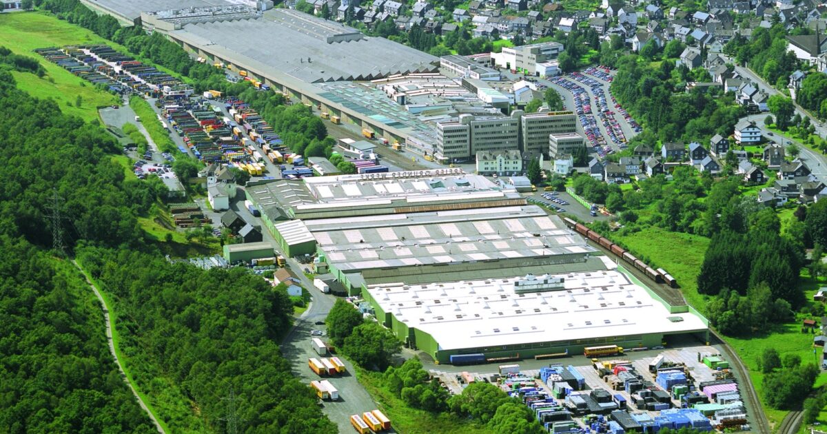 SSI Schäfer baut IT-Kompetenz weiter aus | FACTORY