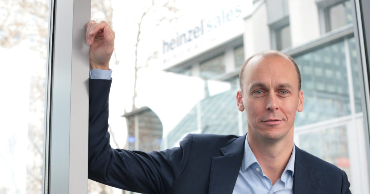 Sebastian Heinzel: Rückkehr eines Reisenden | INDUSTRIEMAGAZIN