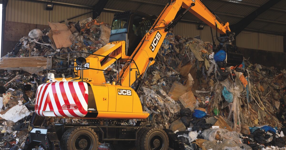 Wastemasters Making Headway with Recently Ordered Feet of JCB… | WMW