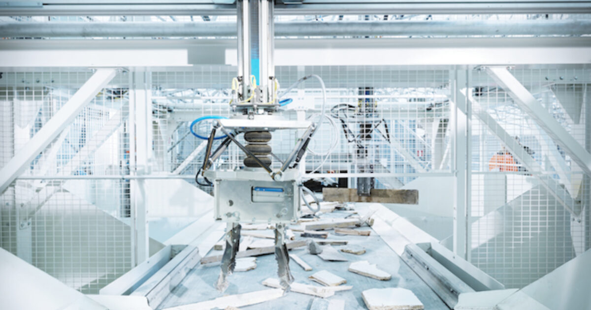 WMW | ZenRobotics to Supply Waste Sorting Robot to Veolia in France